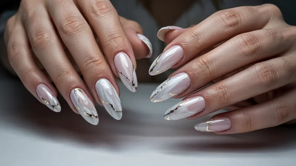 19 Idées d’Ongles Blancs Tendance à Adopter en 2025